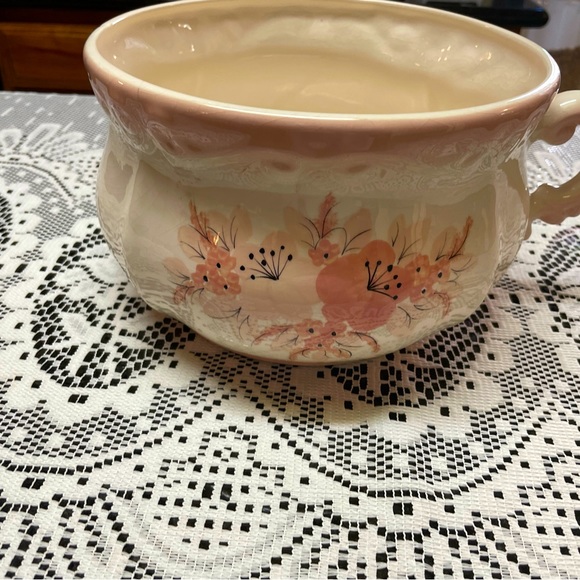 Accents | Vintage Chamber Pot | Poshmark